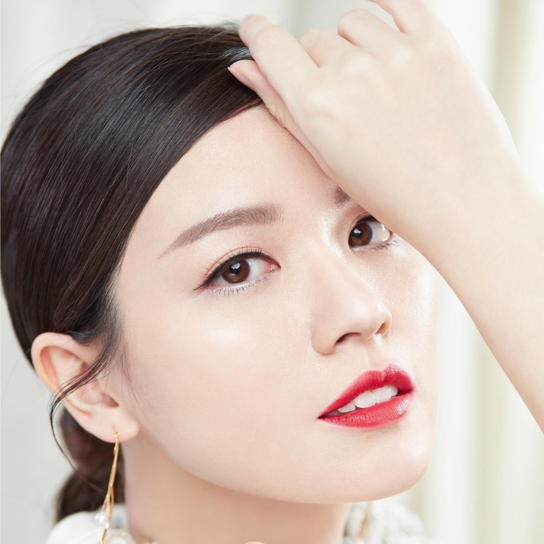 Professional Picker-Upper: Joyce Yeung